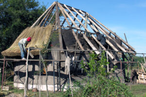 Construcción Natural Modelado Directo en Tierra | Asociación Gaia